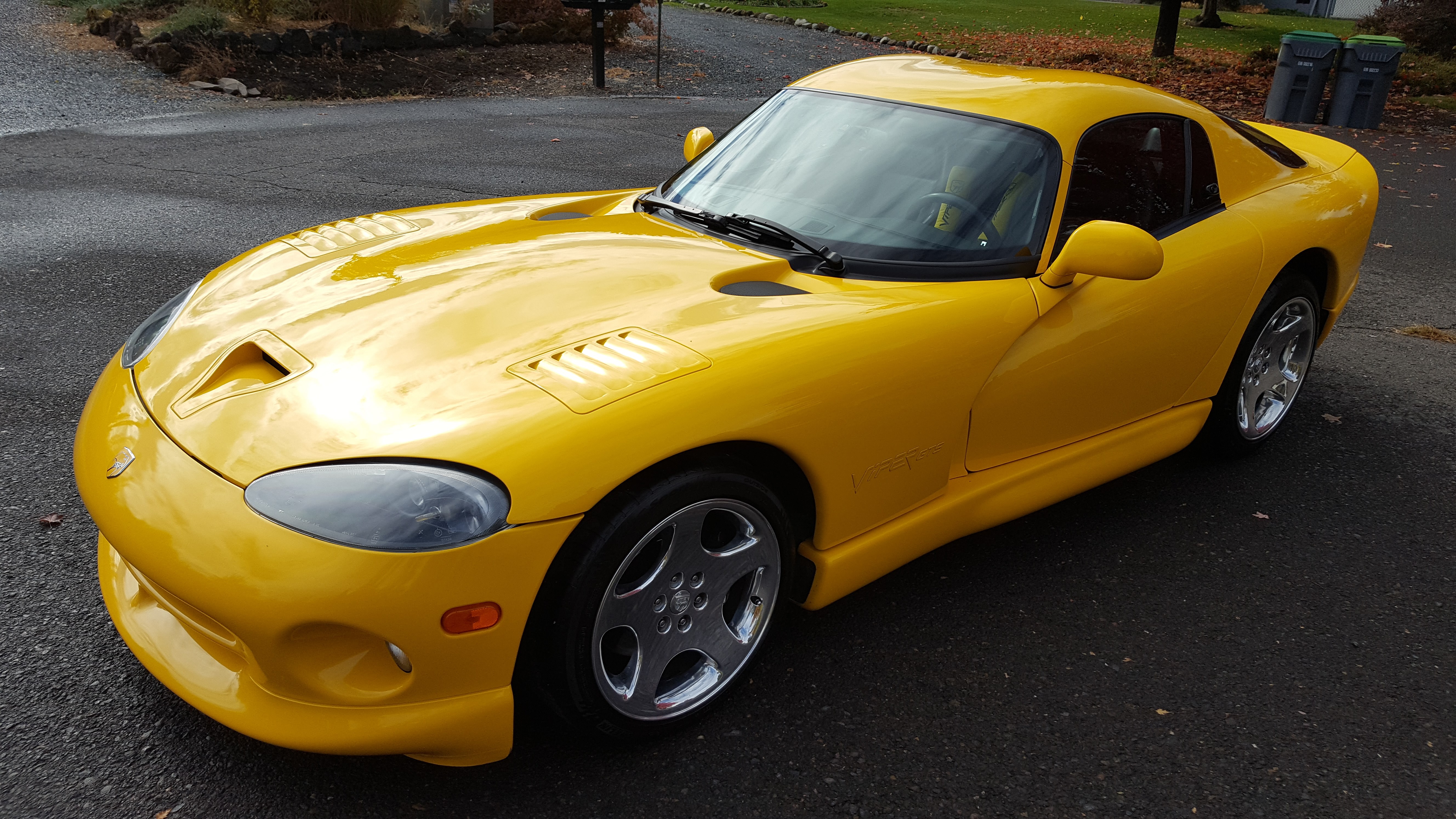 2002 Dodge Viper GTS